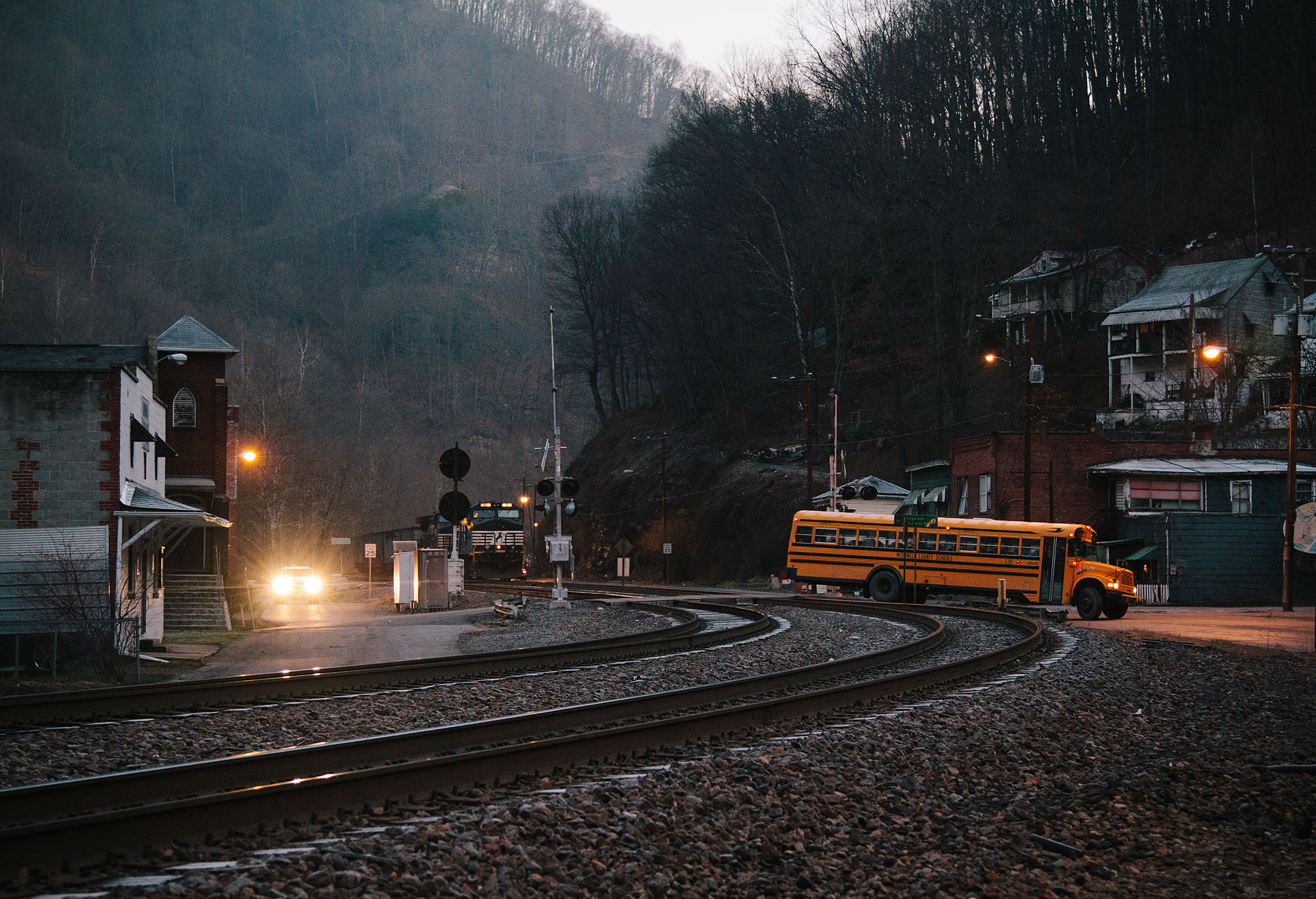 Railroad Photography of Travis Dewitz